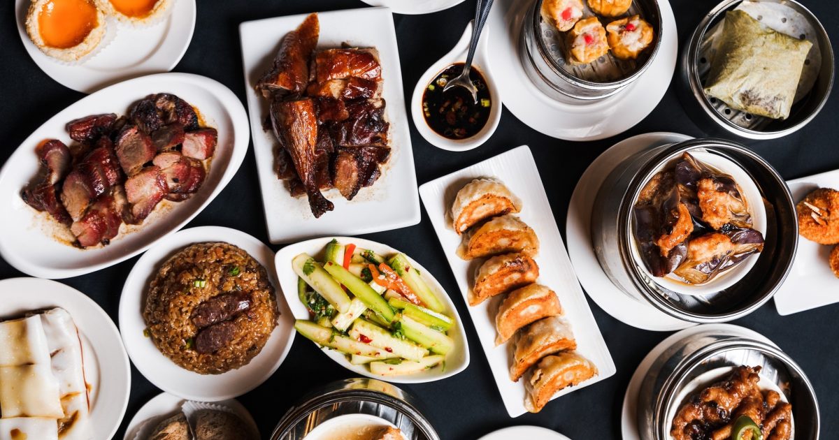 Large Group Dining in Overland Park, KS | Visit Overland Park