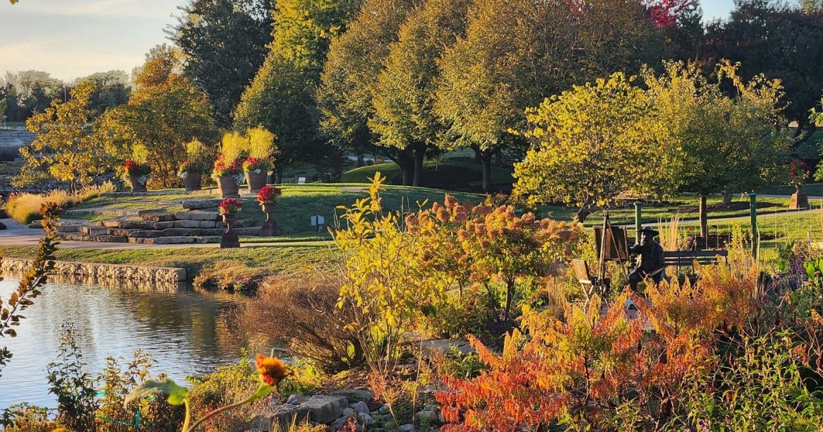 4 Things Solo Travelers Can Do in Overland Park | Visit Overland Park